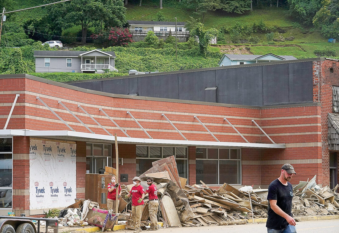 Town comes together after floods | News, Sports, Jobs - Altoona Mirror